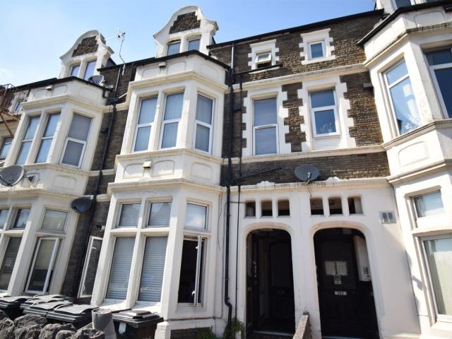 Apartment at Newport Road, Cardiff
