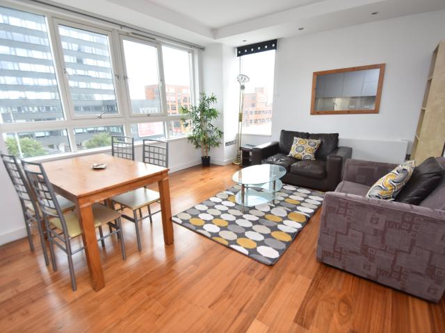 Apartment at Newport Road, Cardiff