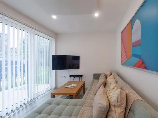 Apartment at Newtown Road, Ashford