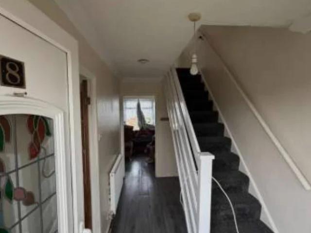 House at Neale Way, Wootton