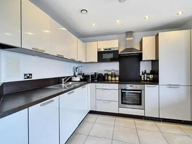 Apartment at Needleman Street, Greater London