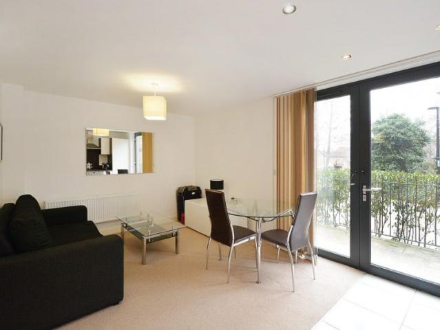Apartment at Needleman Street, Greater London