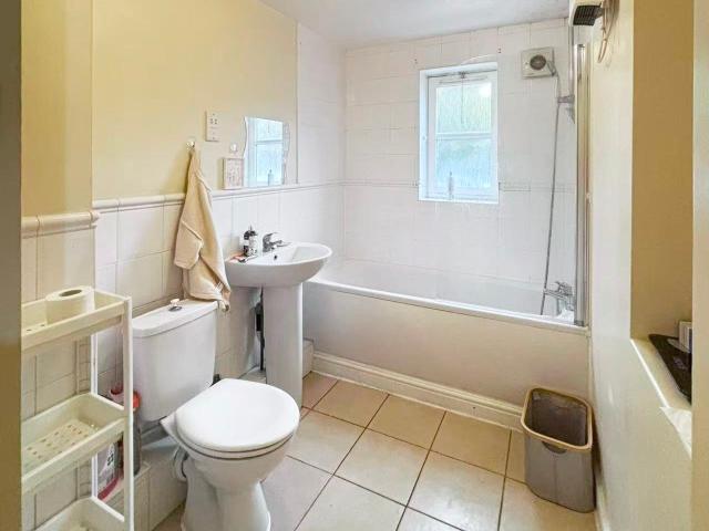 Apartment at Nelson Mandela Road, Greater London