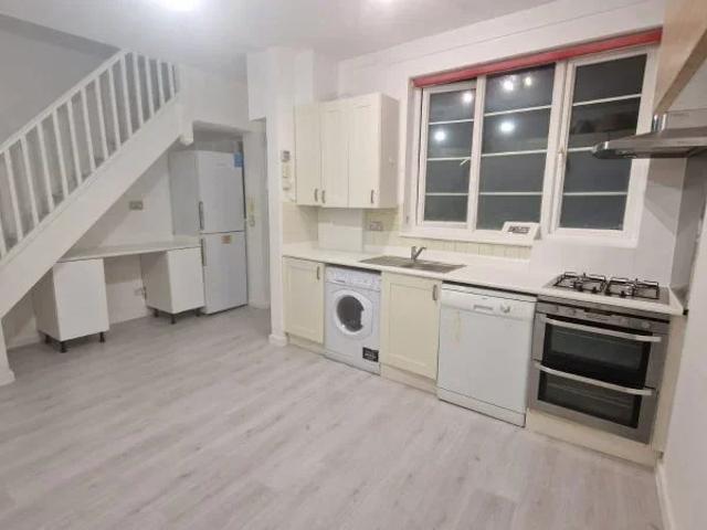 Room at Nelson Road, Greater London