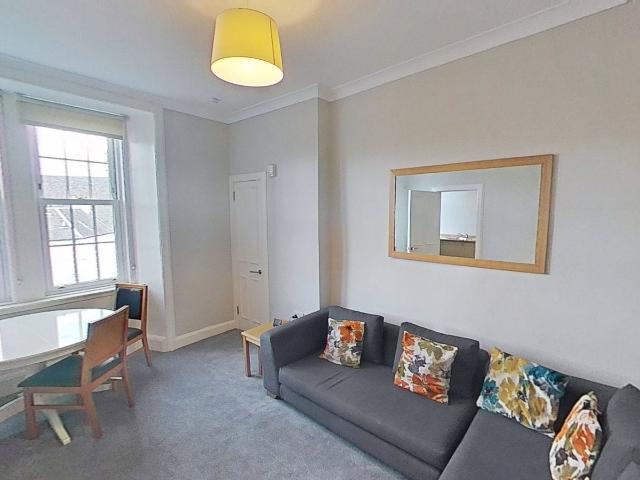 Apartment at Nicolson Street, City of Edinburgh