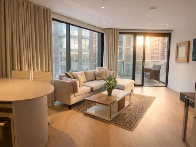 Apartment at Nine Elms Lane, Greater London