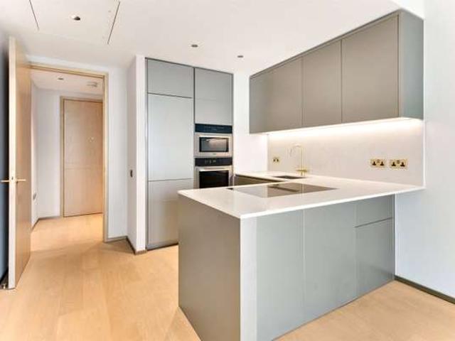 Apartment at Nine Elms Lane, Greater London