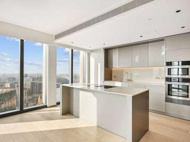 Apartment at Nine Elms Lane, Greater London