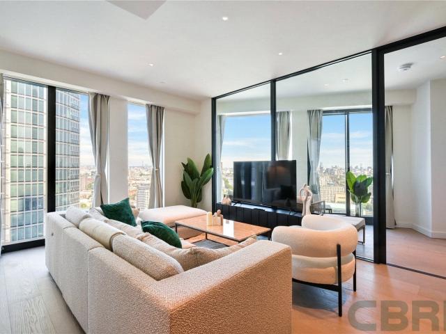 Apartment at Nine Elms Lane, Greater London