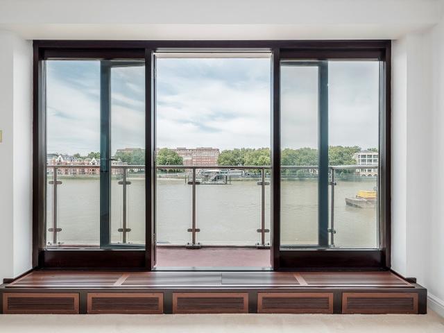 Apartment at Nine Elms Lane, Greater London