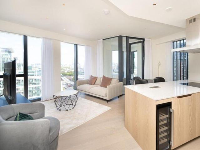 Apartment at Nine Elms Lane, Greater London