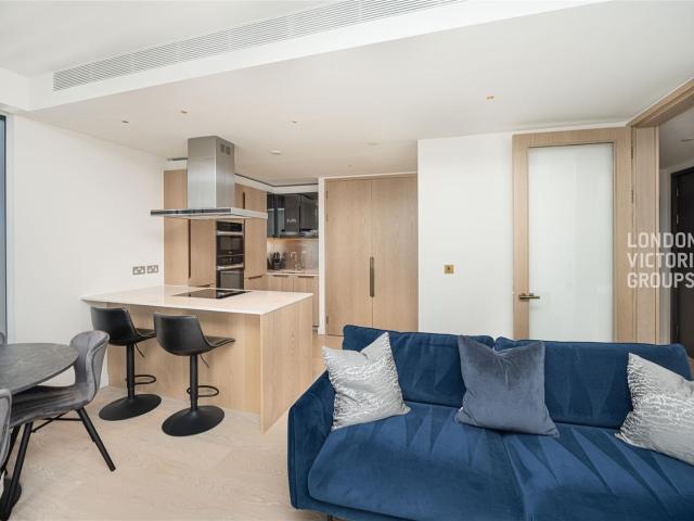 Apartment at Nine Elms Lane, Greater London