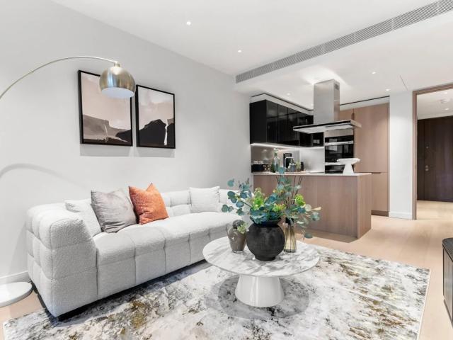 Apartment at Nine Elms Lane, Greater London