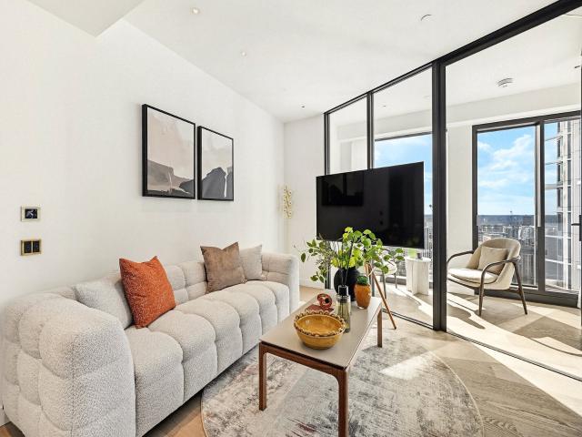 Apartment at Nine Elms Lane, Greater London