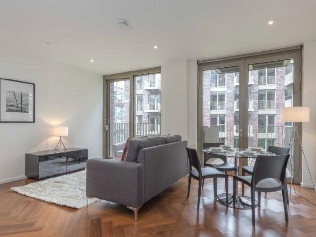 Apartment at Nine Elms Lane, Greater London