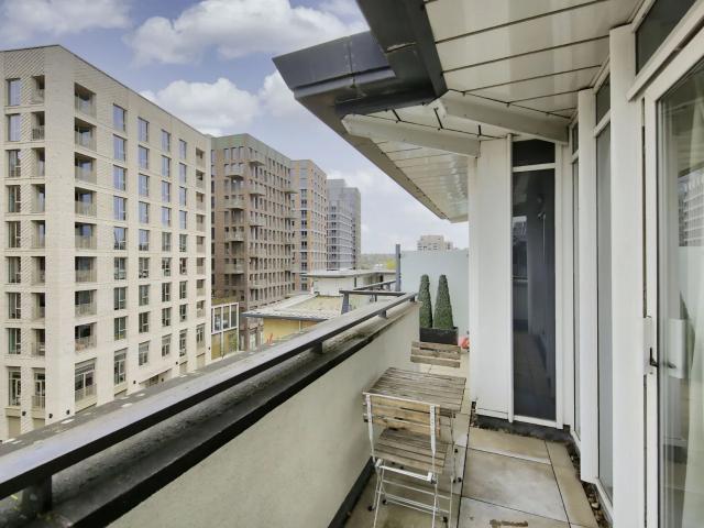 Apartment at Smugglers Way, Greater London
