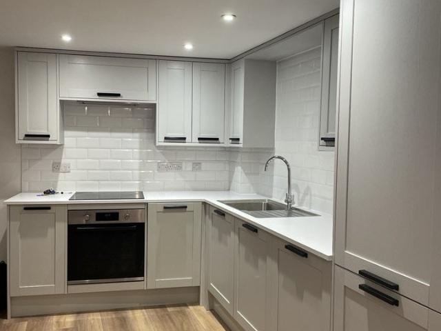 Apartment at Snowberry Walk, Bristol