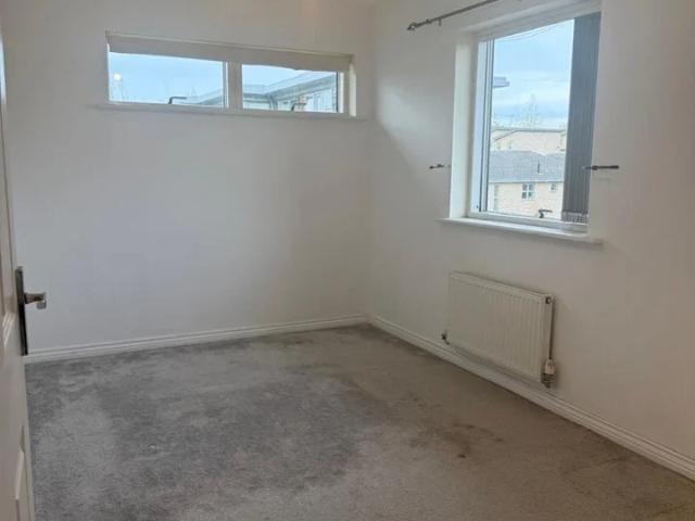 Apartment at Sotherby Drive, Cheltenham