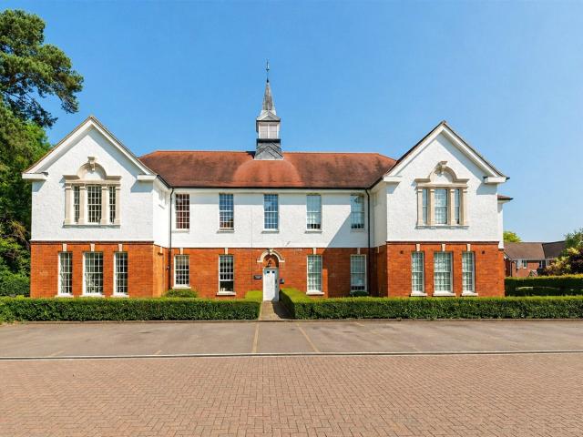 Apartment at Southview, Epsom and Ewell