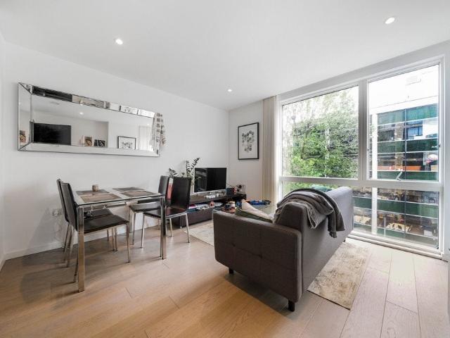 Apartment at Southwark Bridge Road, Greater London