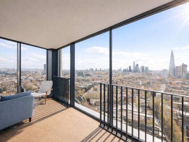Apartment at Southwark Bridge Road, Greater London