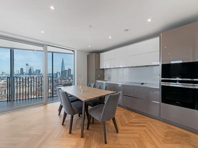 Apartment at Southwark Bridge Road, Greater London
