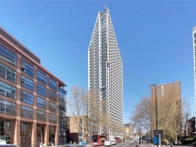 Apartment at Southwark Bridge Road, Greater London
