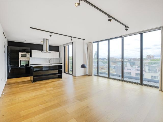 Apartment at Southwark Street, Greater London