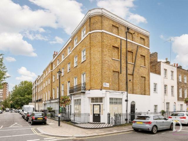 Apartment at Southwick Street, City of Westminster