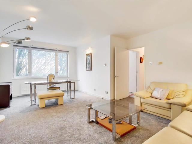 Apartment at Southwick Street, City of Westminster