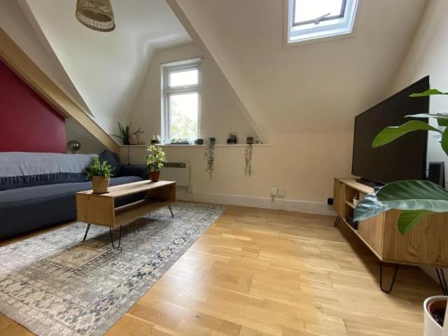 Apartment at South Clive Street, Cardiff