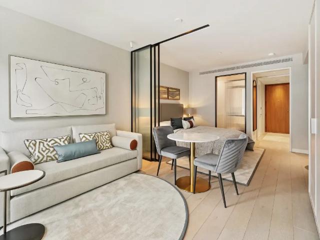 Apartment at South Audley Street, City of Westminster