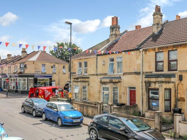 Apartment at South Avenue, Bath