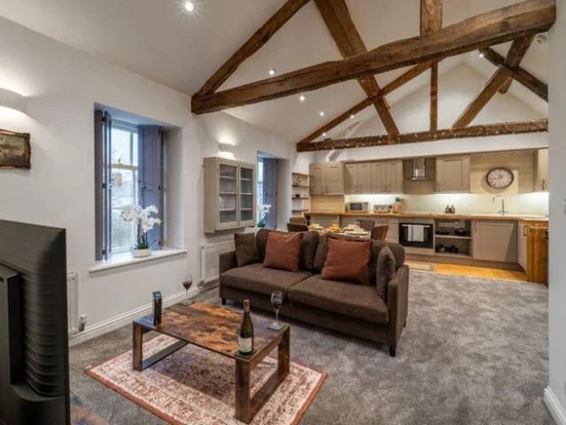Apartment at South Bar Street, Cherwell District