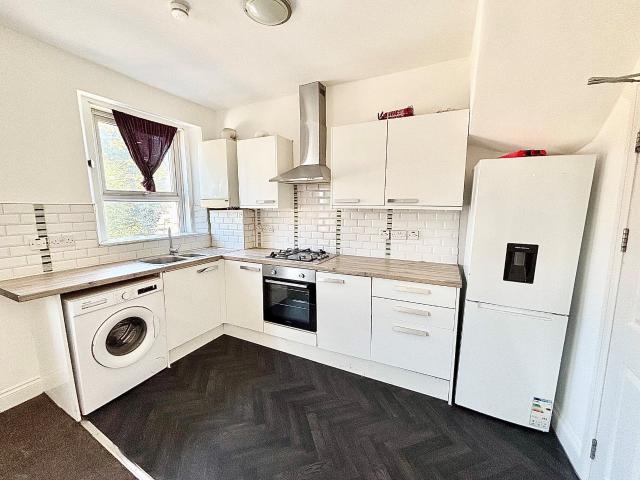 Apartment at South Birkbeck Road, Greater London