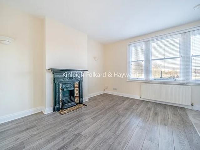 Apartment at South End Close, Greater London