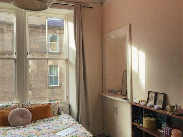 Room at South Oxford Street, City of Edinburgh