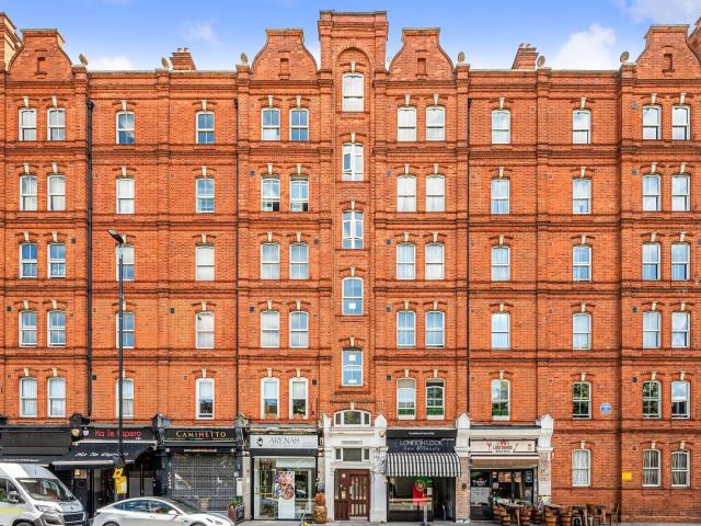 Apartment at South Lambeth Road, Greater London