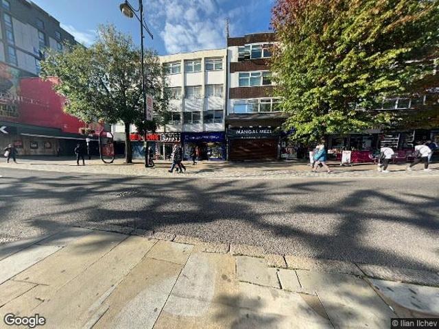Apartment at South Street, Greater London