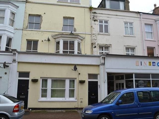 Apartment at South Street, Scarborough
