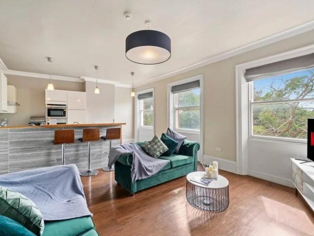 Apartment at South Parade, Wakefield