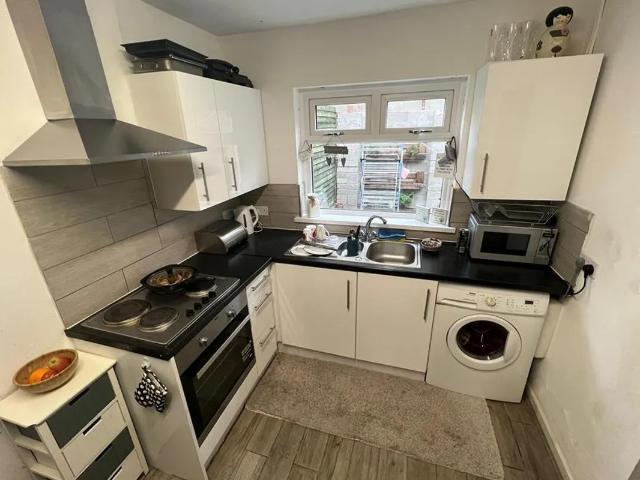 Apartment at South Park Road, Cardiff