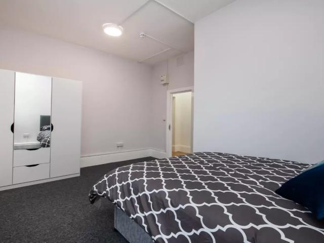 Apartment at South Park Road, Greater London