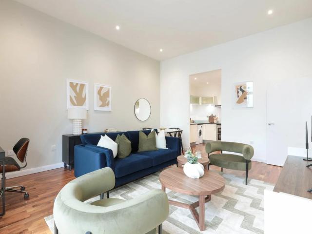 Apartment at South Quay Square, Greater London