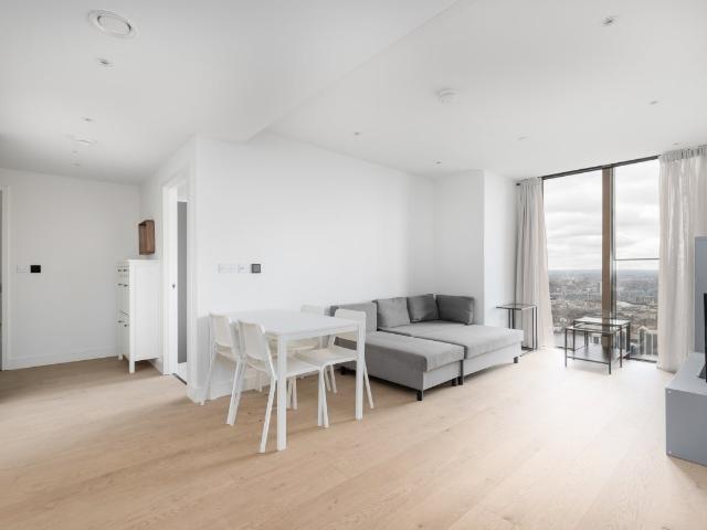 Apartment at South Quay Square, Greater London