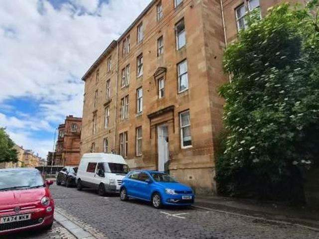 Apartment at South Woodside Road, Glasgow