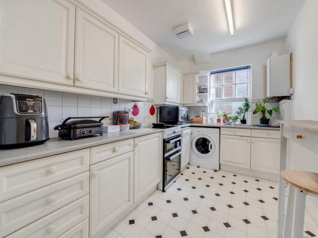Apartment at South Worple Way, Greater London