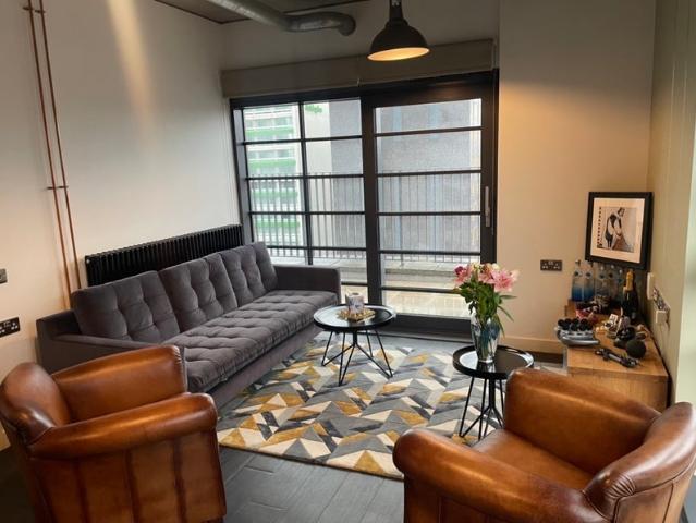 Apartment at South Way, Greater London
