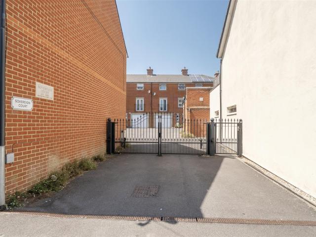Apartment at South Western Road, Salisbury