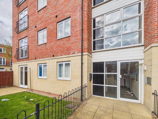 Apartment at South Terrace, Witham Town